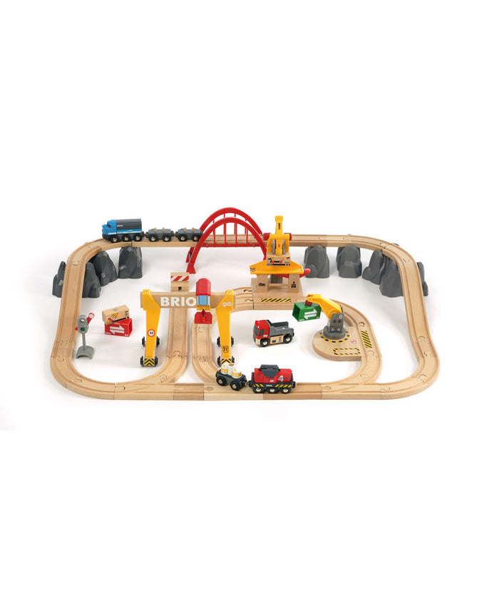 Brio Set Cargo Railway Deluxe Set 54 Pieces – Kidstuff